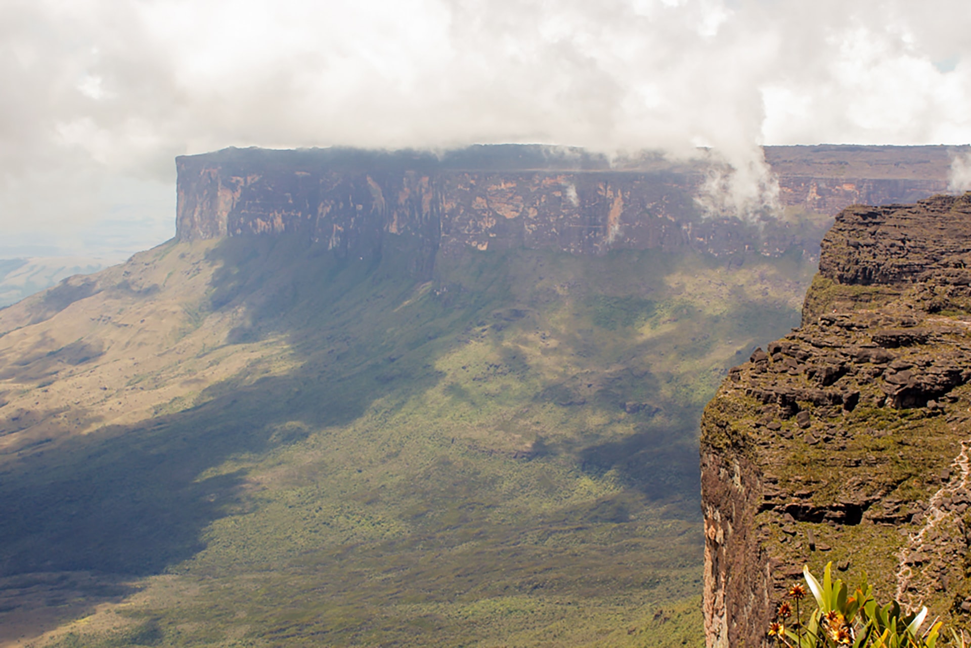 Pacote Expedição Monte Roraima - Roteiro Makunaima | Oikos Tour Operator